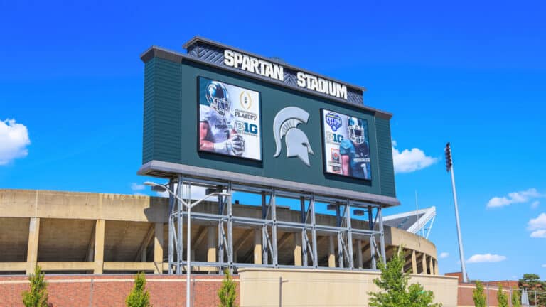 Top 10 Benefits of Electronic Message Centers for Business Growth ...